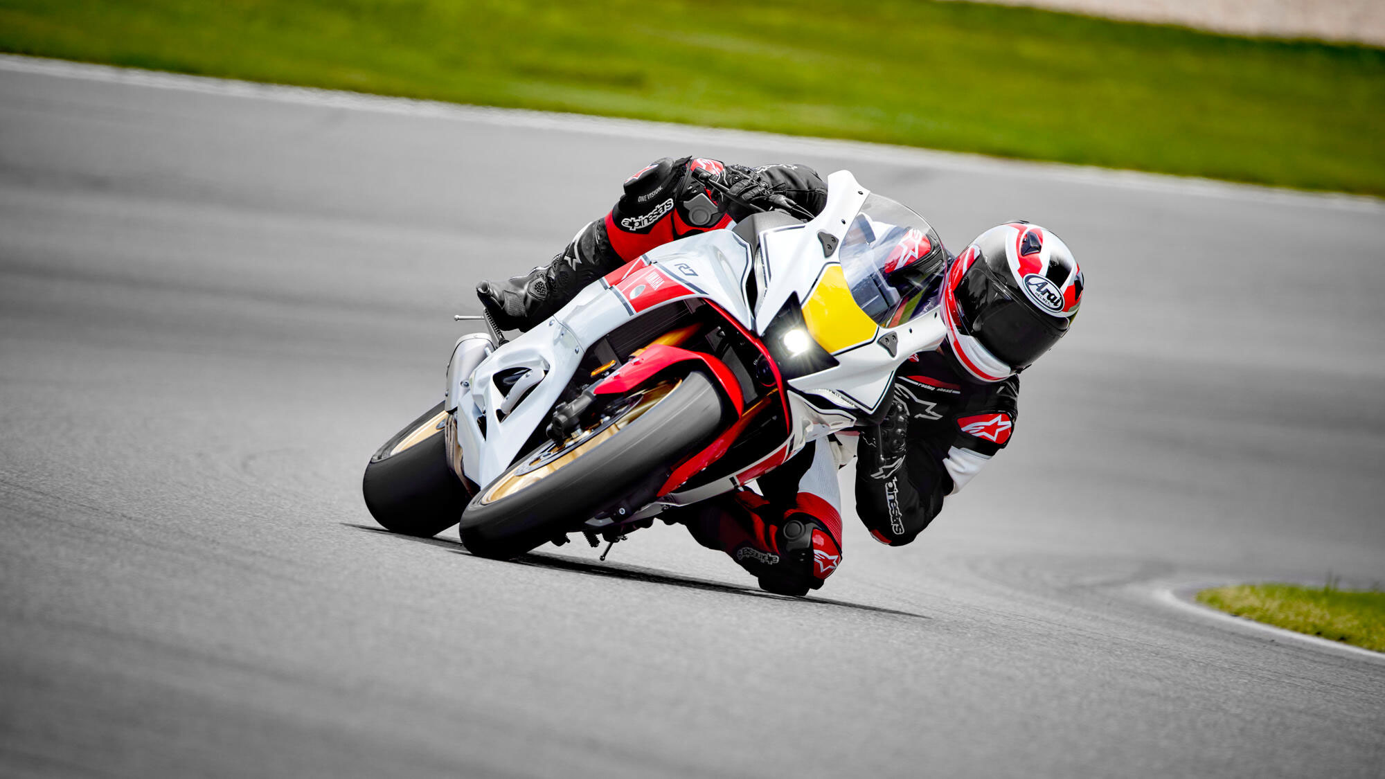 Yamaha R7 World GP 60Th Anniversary